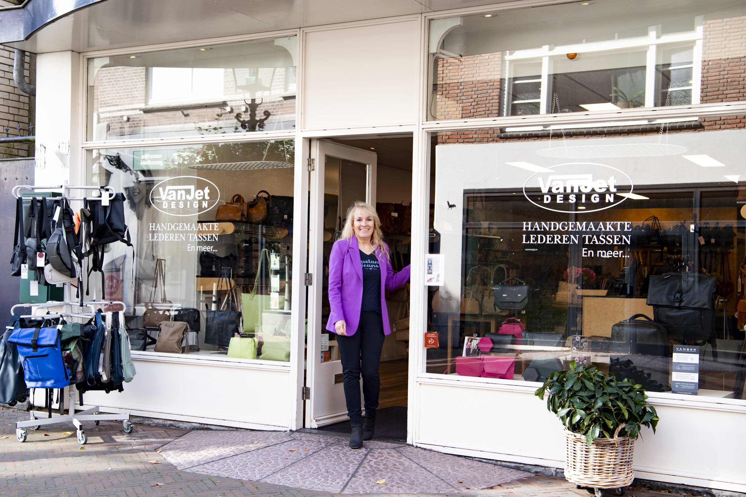 vanJet design – Centrum Baarn